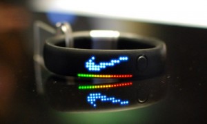 Nike+ Fuelband Review: The Band that promises to make you fit